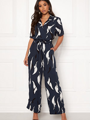 Jumpsuits & playsuits online - Kläder & mode på nätet - Modegallerian